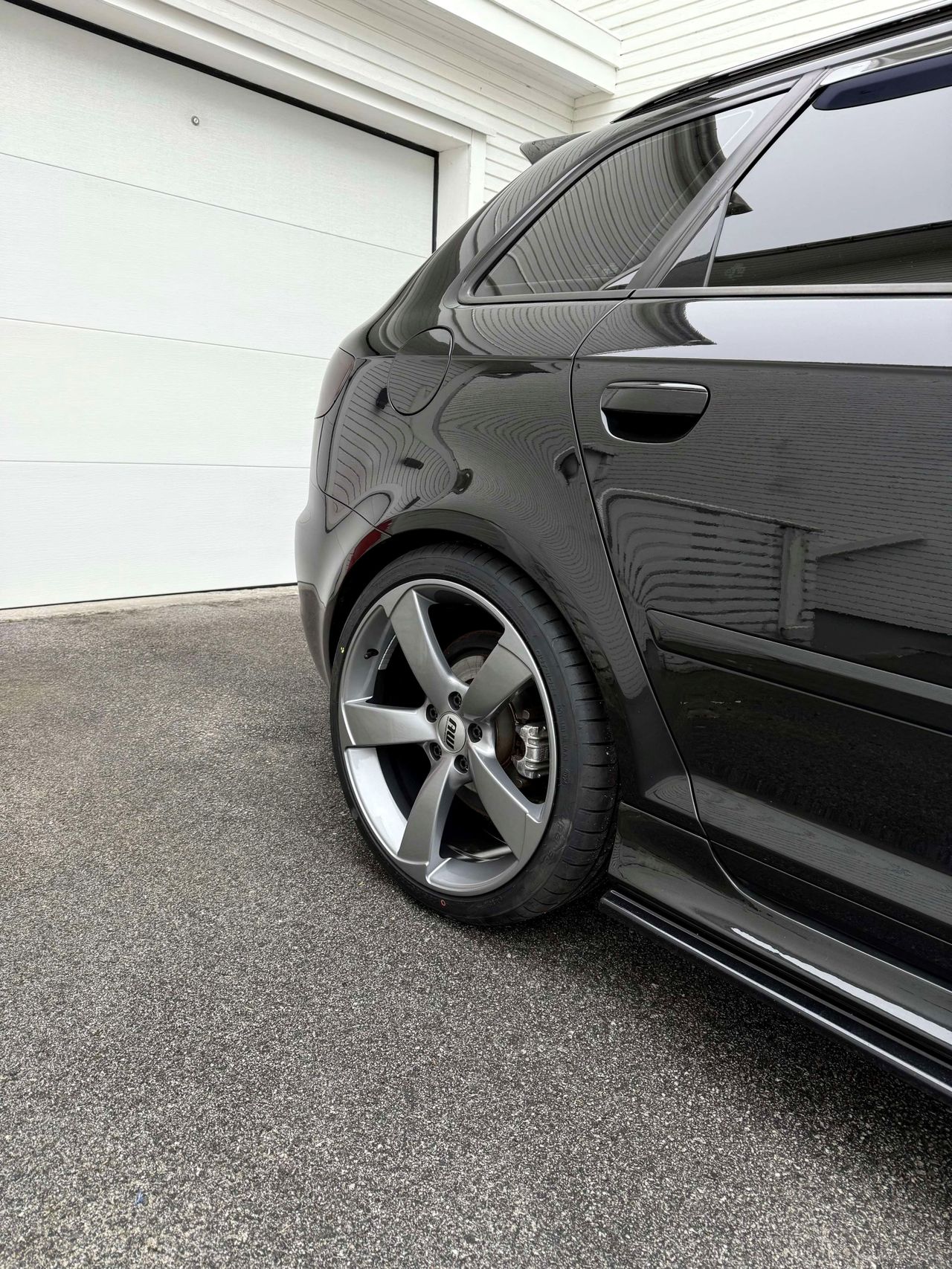 AW Tornado II Gray 19x8,5 ET45 Passer blant annet Audi A3, VW Golf og ...